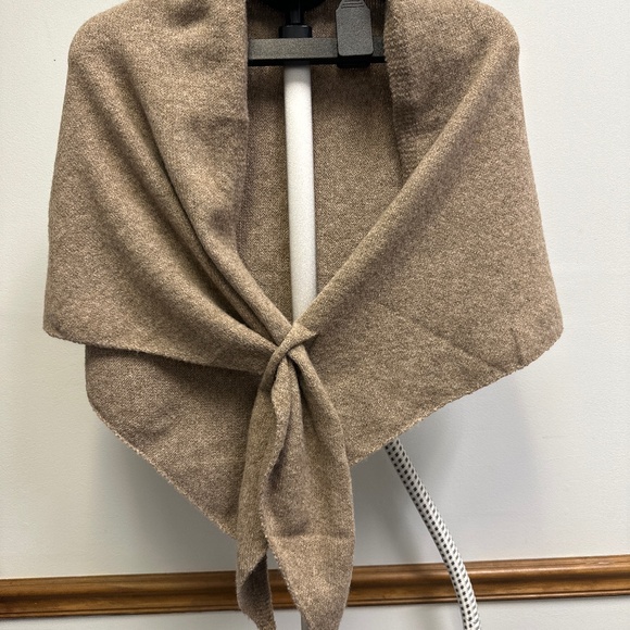 Accessories | Yakee Knit Shawl | Poshmark